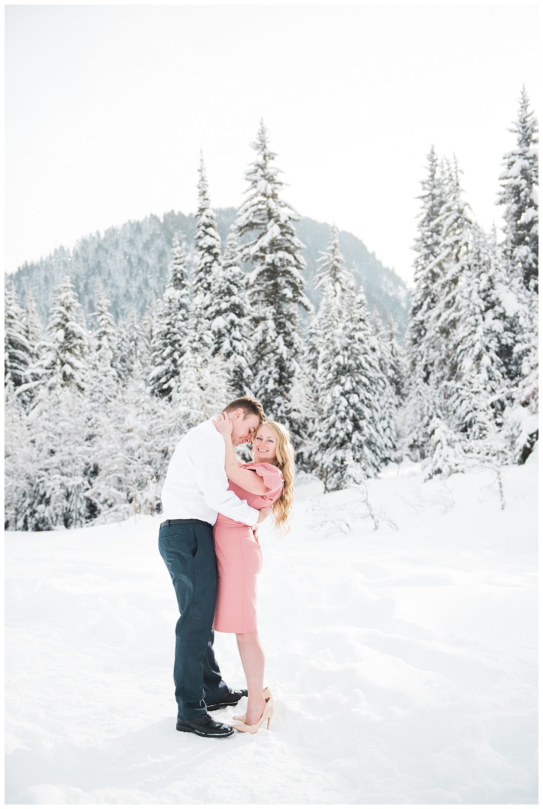 Romantic Snow Session | Utah Wedding & Family Photographer