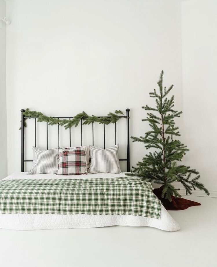 5 Reasons to Book Studio Christmas Photos | Fine Art Portrait and ...